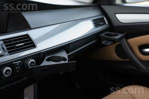 Melns BMW 525 2008 Rīga, ar dzinēja tilpumu 3.00 L un nobraukumu 320 tūkst. km par 6990 €, foto 26 vietnē AUTOMOTO.COM.LV