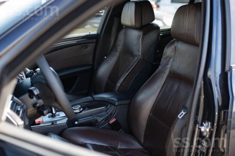 Melns BMW 525 2008 Rīga, ar dzinēja tilpumu 3.00 L un nobraukumu 398 tūkst. km par 6990 €, foto 12 vietnē AUTOMOTO.COM.LV