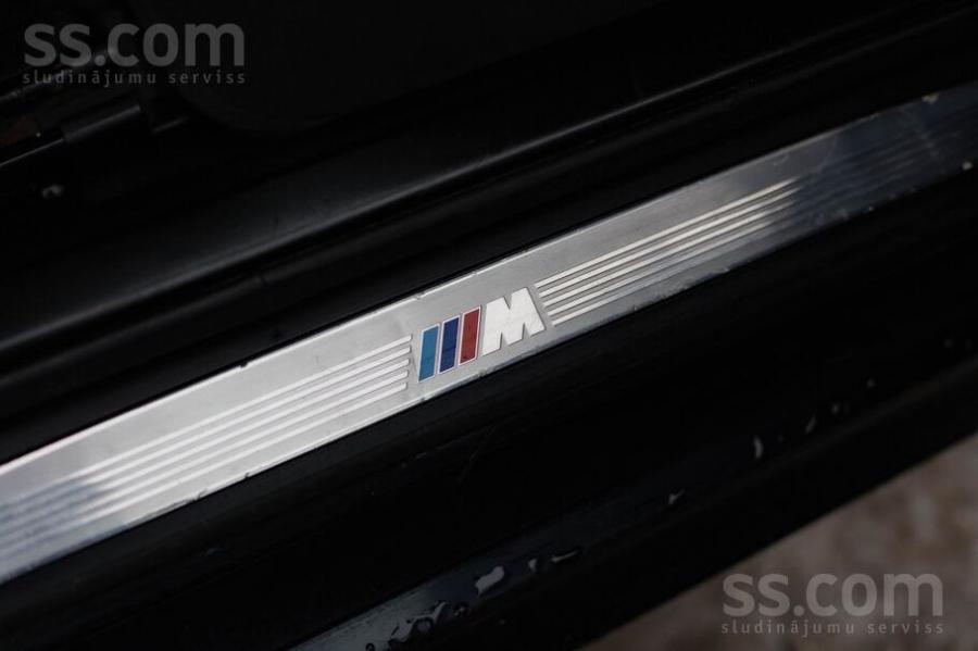 Melns BMW 525 2008 Rīga, ar dzinēja tilpumu 3.00 L un nobraukumu 398 tūkst. km par 6990 €, foto 27 vietnē AUTOMOTO.COM.LV