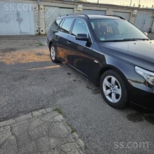 Black BMW 525 2008 in Riga, with an engine capacity of 3.00 L and mileage of 370 thousand km for 5700 €, photo 11 on AUTOMOTO.COM.LV
