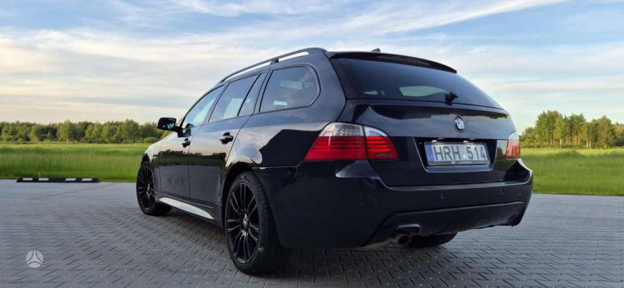 Black BMW 525 2008 in Siauliai, with an engine capacity of 2.99 L and mileage of 450 thousand km for 4900 €, photo 15 on AUTOMOTO.COM.LV