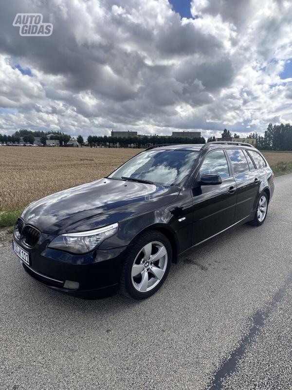Melns BMW 525 2008 Šakiai, ar dzinēja tilpumu 3.00 L un nobraukumu 369 tūkst. km par 3900 €, foto 1 vietnē AUTOMOTO.COM.LV