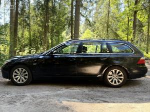 Melns BMW 525 2008 Kauņa, ar dzinēja tilpumu 3.00 L un nobraukumu 400 tūkst. km par 2690 €, foto 11 vietnē AUTOMOTO.COM.LV