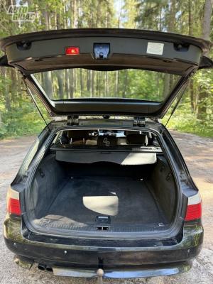 Melns BMW 525 2008 Kauņa, ar dzinēja tilpumu 3.00 L un nobraukumu 400 tūkst. km par 2690 €, foto 15 vietnē AUTOMOTO.COM.LV