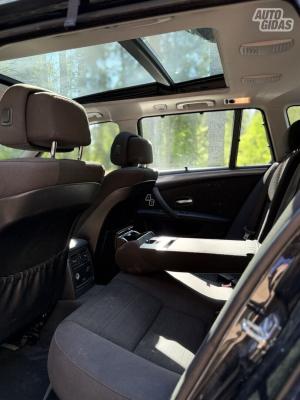 Melns BMW 525 2008 Kauņa, ar dzinēja tilpumu 3.00 L un nobraukumu 400 tūkst. km par 2690 €, foto 17 vietnē AUTOMOTO.COM.LV