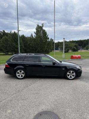 Melns BMW 525 2008 Kauņa, ar dzinēja tilpumu 2.99 L un nobraukumu 331 tūkst. km par 4990 €, foto 10 vietnē AUTOMOTO.COM.LV
