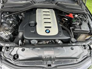 Melns BMW 525 2008 Kauņa, ar dzinēja tilpumu 2.99 L un nobraukumu 331 tūkst. km par 4990 €, foto 20 vietnē AUTOMOTO.COM.LV