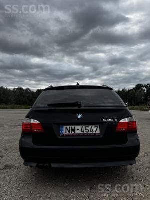 Black BMW 525 2008 in Riga, with an engine capacity of 3.00 L and mileage of 377 thousand km for 5150 €, photo 3 on AUTOMOTO.COM.LV