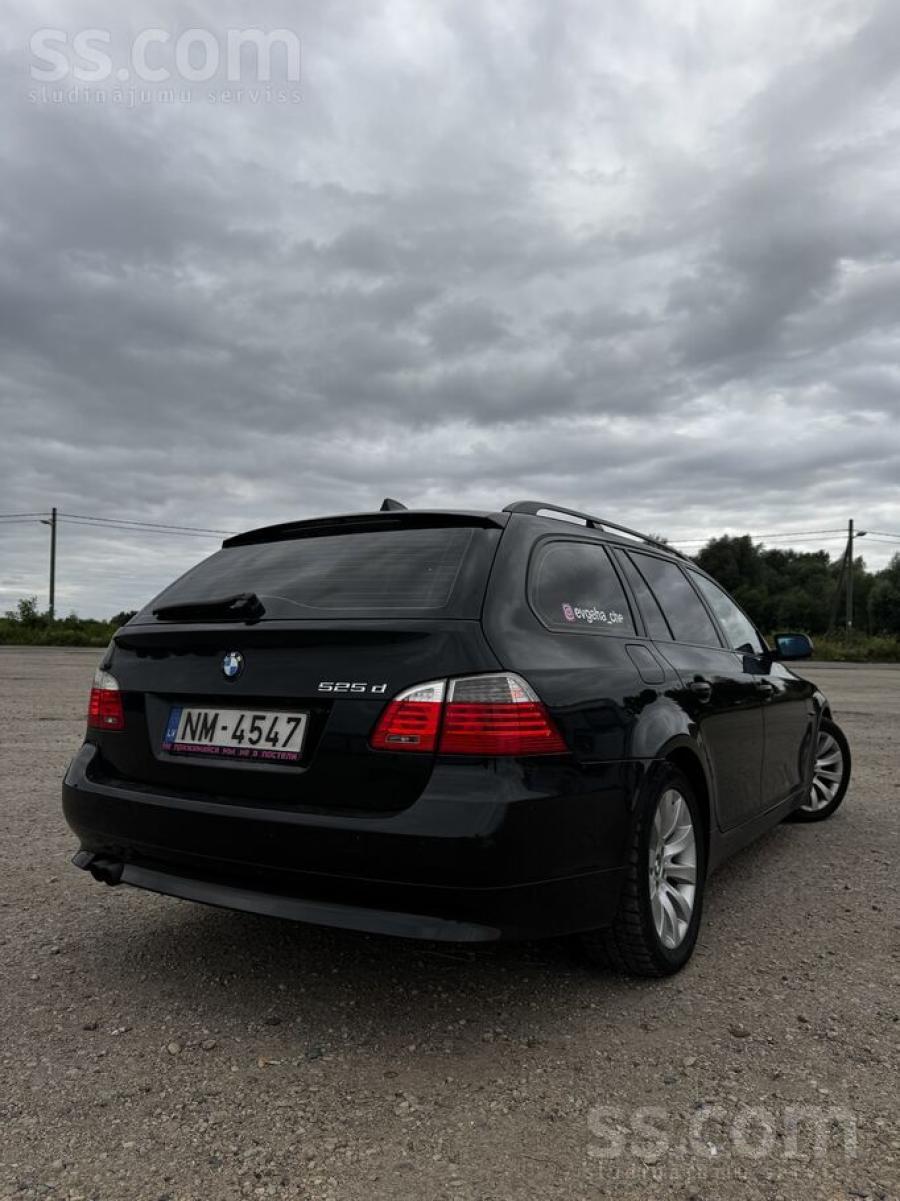 Black BMW 525 2008 in Riga, with an engine capacity of 3.00 L and mileage of 377 thousand km for 5150 €, photo 5 on AUTOMOTO.COM.LV