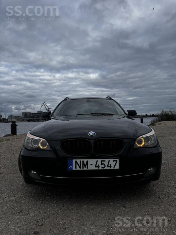 Melns BMW 525 2008 Rīga, ar dzinēja tilpumu 3.00 L un nobraukumu 377 tūkst. km par 5150 €, foto 1 vietnē AUTOMOTO.COM.LV