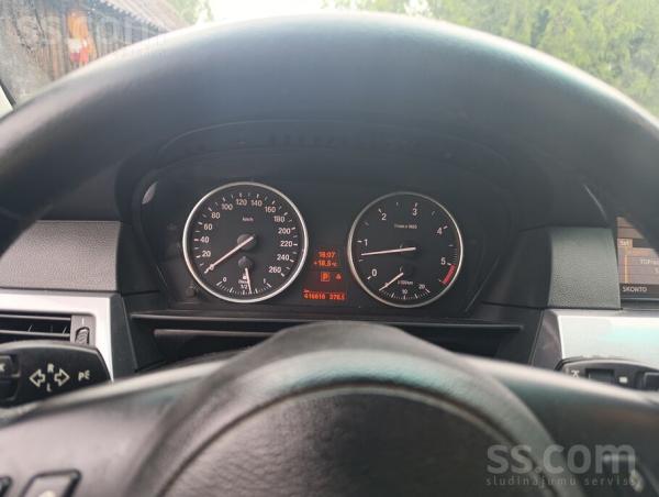 Melns BMW 525 2008 Bauska, ar dzinēja tilpumu 3.00 L un nobraukumu 415 tūkst. km par 4100 €, foto 7 vietnē AUTOMOTO.COM.LV