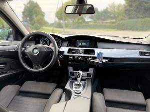 Черный БМВ 525 2008 в Каунас, объемом двигателя 3.00 л и пробегом 400 тыс. км за 2950 €, фото 23 на AUTOMOTO.COM.LV