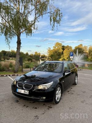 Black BMW 525 2008 in Valka, with an engine capacity of 3.00 L and mileage of 333 thousand km for 3500 €, photo 1 on AUTOMOTO.COM.LV