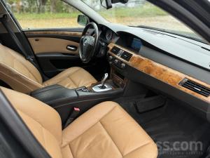 Melns BMW 525 2008 Ogre, ar dzinēja tilpumu 3.00 L un nobraukumu 385 tūkst. km par 3850 €, foto 14 vietnē AUTOMOTO.COM.LV