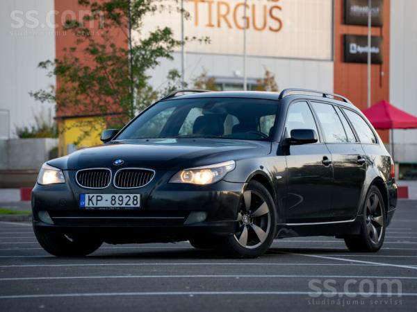 Melns BMW 525 2008 Jelgava, ar dzinēja tilpumu 3.00 L un nobraukumu 384 tūkst. km par 3500 €, foto 3 vietnē AUTOMOTO.COM.LV