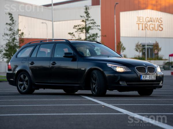 Melns BMW 525 2008 Jelgava, ar dzinēja tilpumu 3.00 L un nobraukumu 384 tūkst. km par 3500 €, foto 4 vietnē AUTOMOTO.COM.LV