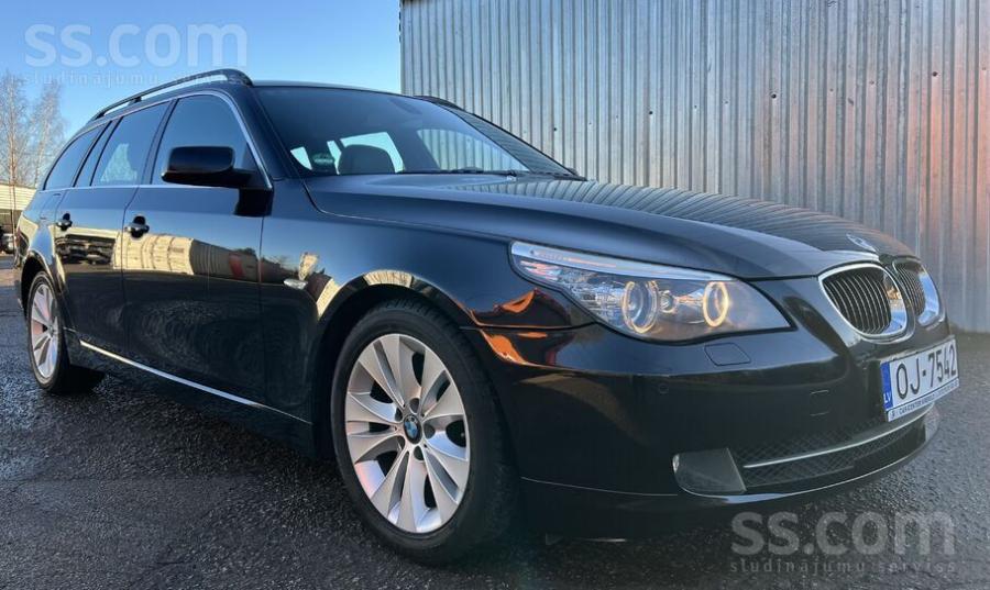 Melns BMW 525 2009 Rīga, ar dzinēja tilpumu 3.00 L un nobraukumu 245 tūkst. km par 5990 €, foto 1 vietnē AUTOMOTO.COM.LV