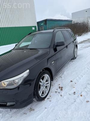 Melns BMW 525 2009 Dobele, ar dzinēja tilpumu 3.00 L un nobraukumu 277 tūkst. km par 7250 €, foto 2 vietnē AUTOMOTO.COM.LV