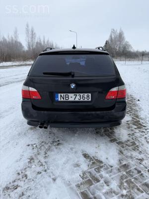Melns BMW 525 2009 Dobele, ar dzinēja tilpumu 3.00 L un nobraukumu 277 tūkst. km par 7250 €, foto 7 vietnē AUTOMOTO.COM.LV