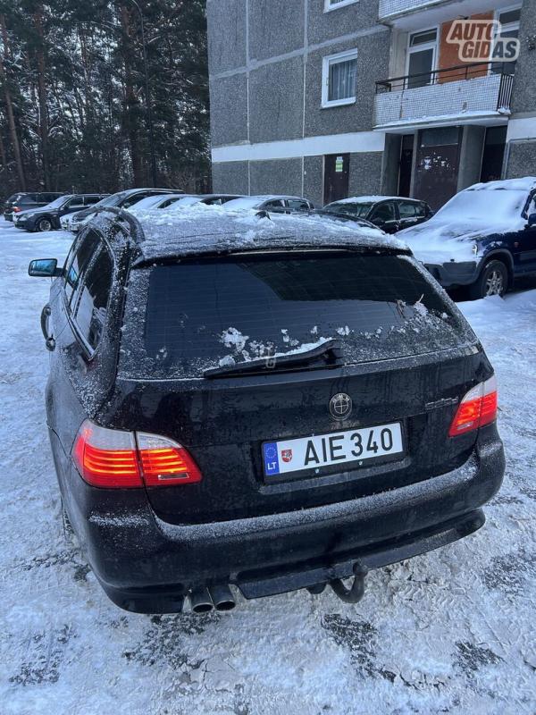 Black BMW 525 2009 in Vilnius, with an engine capacity of 3.00 L and mileage of 350 thousand km for 3400 €, photo 4 on AUTOMOTO.COM.LV