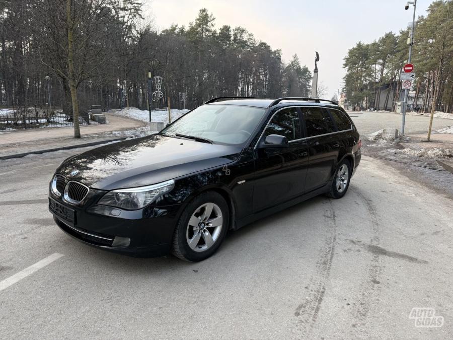 Melns BMW 525 2009 Alīta, ar dzinēja tilpumu 3.00 L un nobraukumu 408 tūkst. km par 3750 €, foto 1 vietnē AUTOMOTO.COM.LV