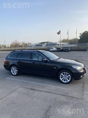 Melns BMW 525 2009 Rīga, ar dzinēja tilpumu 3.00 L un nobraukumu 500 tūkst. km par 4150 €, foto 4 vietnē AUTOMOTO.COM.LV