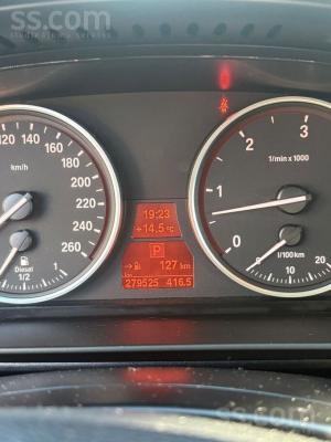 Melns BMW 525 2009 Dobele, ar dzinēja tilpumu 3.00 L un nobraukumu 277 tūkst. km par 6050 €, foto 12 vietnē AUTOMOTO.COM.LV