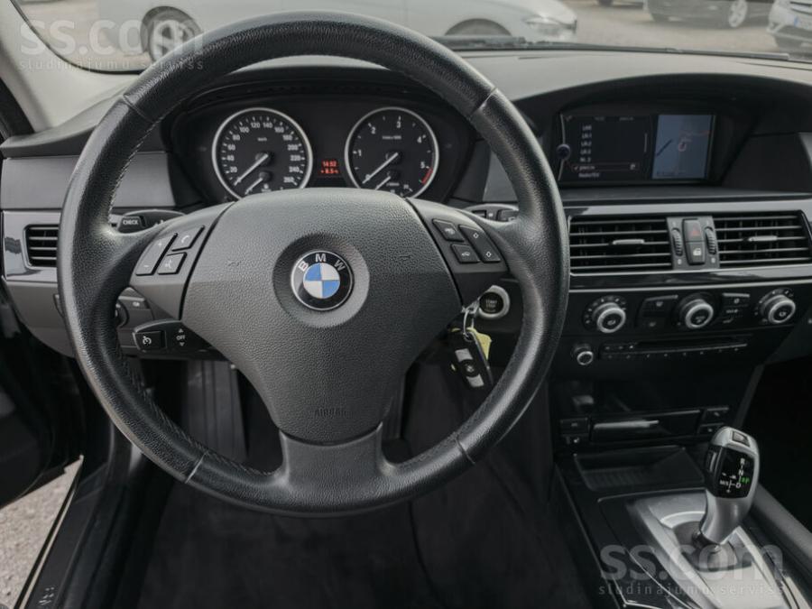 Черный БМВ 525 2009 в Лиепая, объемом двигателя 3.00 л и пробегом 263 тыс. км за 5790 €, фото 22 на AUTOMOTO.COM.LV