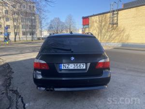 Black BMW 525 2009 in Riga, with an engine capacity of 3.00 L and mileage of 420 thousand km for 6300 €, photo 4 on AUTOMOTO.COM.LV