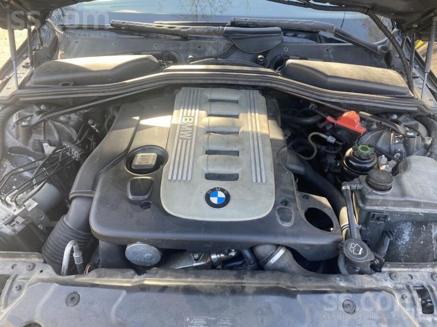 Black BMW 525 2009 in Riga, with an engine capacity of 3.00 L and mileage of 420 thousand km for 6300 €, photo 9 on AUTOMOTO.COM.LV