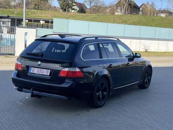 Melns BMW 525 2009 Rēzekne, ar dzinēja tilpumu 3.00 L un nobraukumu 293 tūkst. km par 6600 €, foto 5 vietnē AUTOMOTO.COM.LV