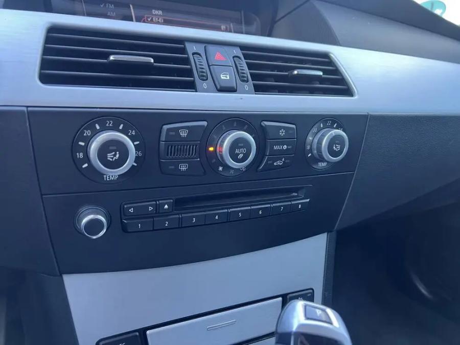 Melns BMW 525 2009 Rēzekne, ar dzinēja tilpumu 3.00 L un nobraukumu 293 tūkst. km par 6600 €, foto 20 vietnē AUTOMOTO.COM.LV