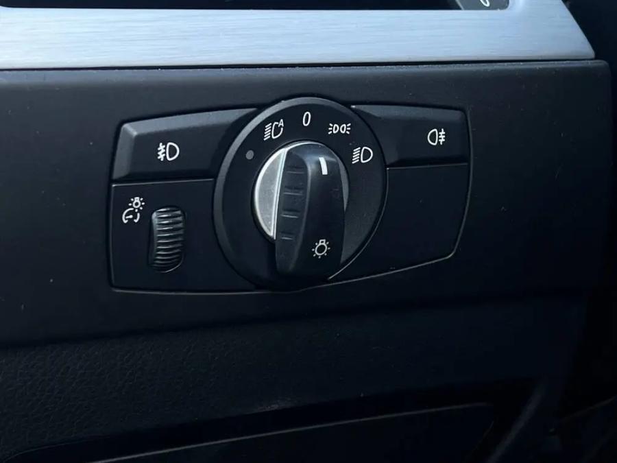 Melns BMW 525 2009 Rēzekne, ar dzinēja tilpumu 3.00 L un nobraukumu 293 tūkst. km par 6600 €, foto 23 vietnē AUTOMOTO.COM.LV