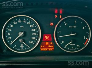 Black BMW 525 2009 in Ventspils, with an engine capacity of 3.00 L and mileage of 360 thousand km for 4695 €, photo 16 on AUTOMOTO.COM.LV