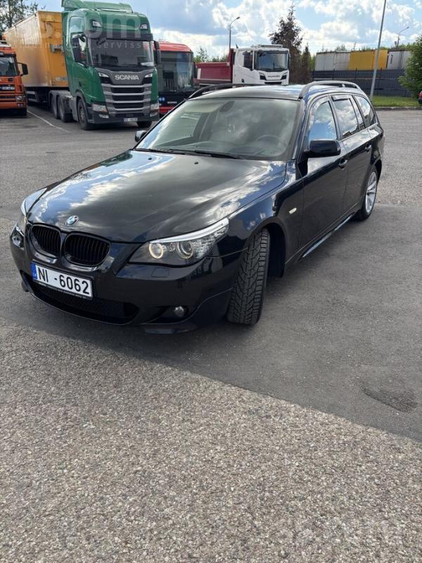 Melns BMW 525 2009 Daugavpils, ar dzinēja tilpumu 3.00 L un nobraukumu 365 tūkst. km par 7150 €, foto 1 vietnē AUTOMOTO.COM.LV