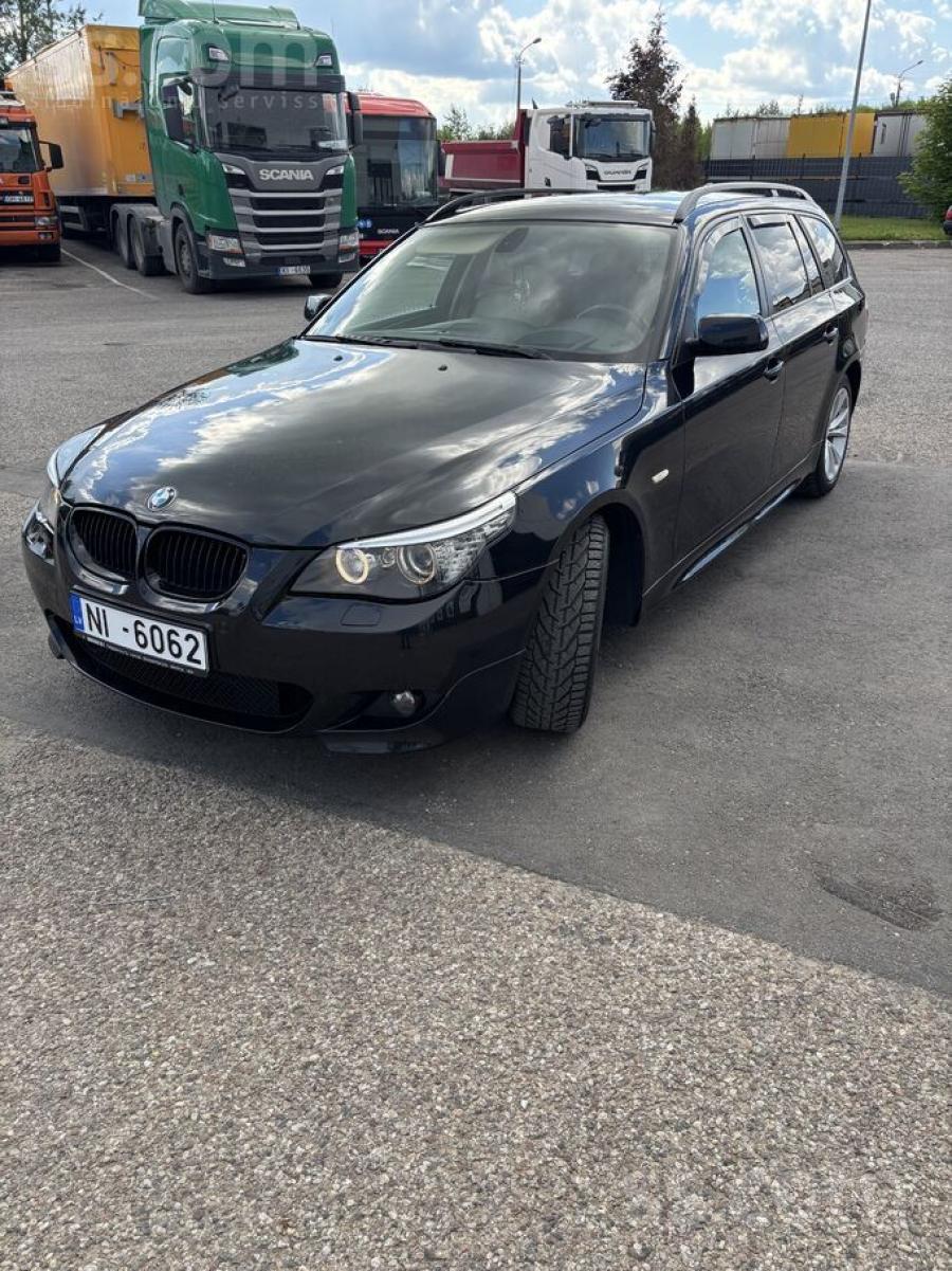 Melns BMW 525 2009 Daugavpils, ar dzinēja tilpumu 3.00 L un nobraukumu 365 tūkst. km par 7150 €, foto 1 vietnē AUTOMOTO.COM.LV