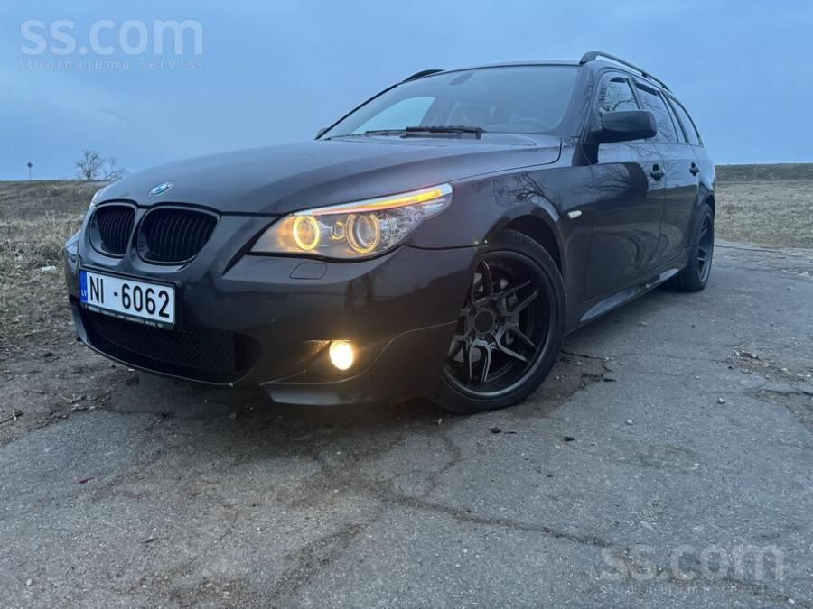 Melns BMW 525 2009 Daugavpils, ar dzinēja tilpumu 3.00 L un nobraukumu 365 tūkst. km par 7150 €, foto 15 vietnē AUTOMOTO.COM.LV