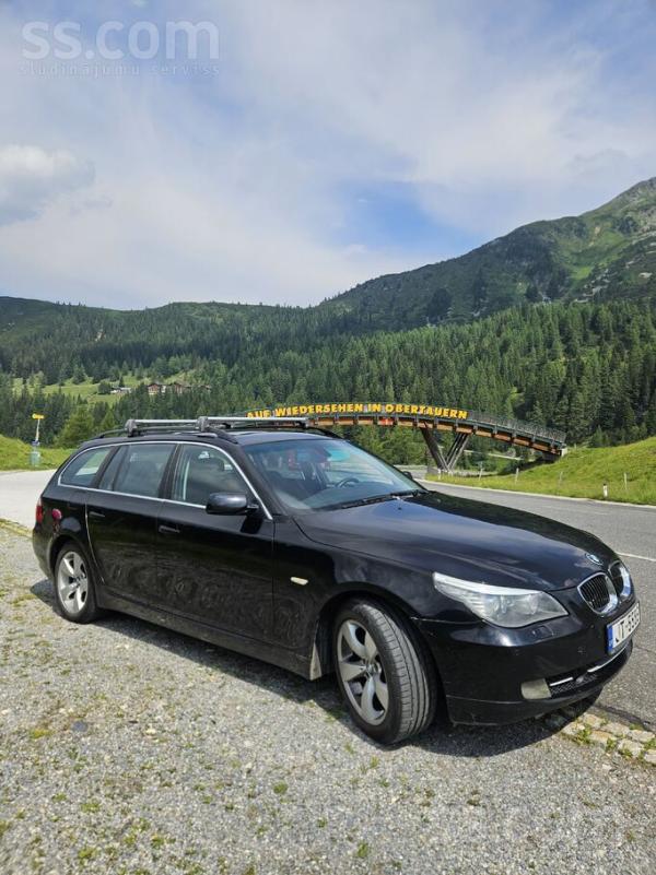 Melns BMW 525 2009 Rīga, ar dzinēja tilpumu 3.00 L un nobraukumu 500 tūkst. km par 3600 €, foto 2 vietnē AUTOMOTO.COM.LV