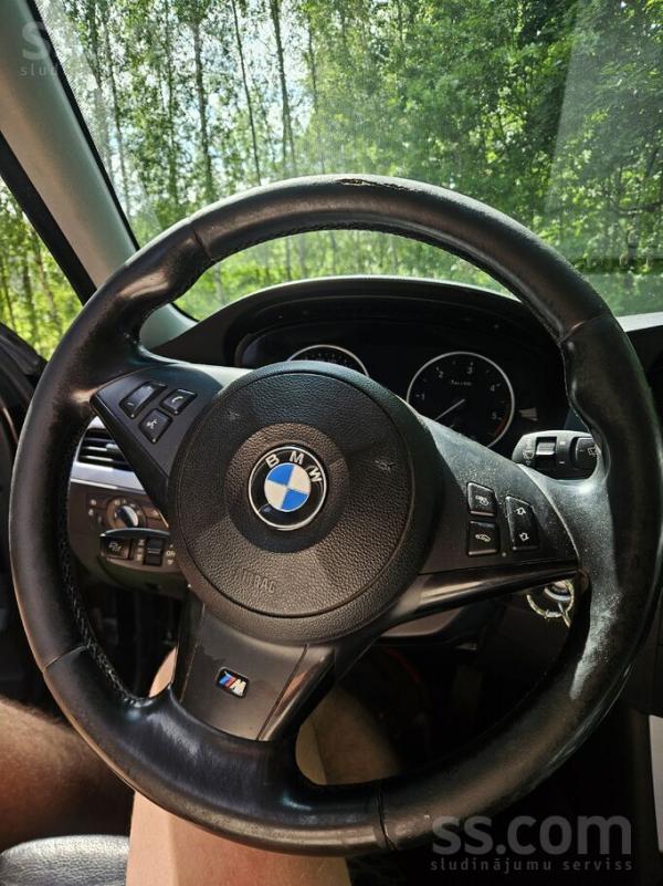 Melns BMW 525 2009 Rīga, ar dzinēja tilpumu 3.00 L un nobraukumu 500 tūkst. km par 3600 €, foto 7 vietnē AUTOMOTO.COM.LV