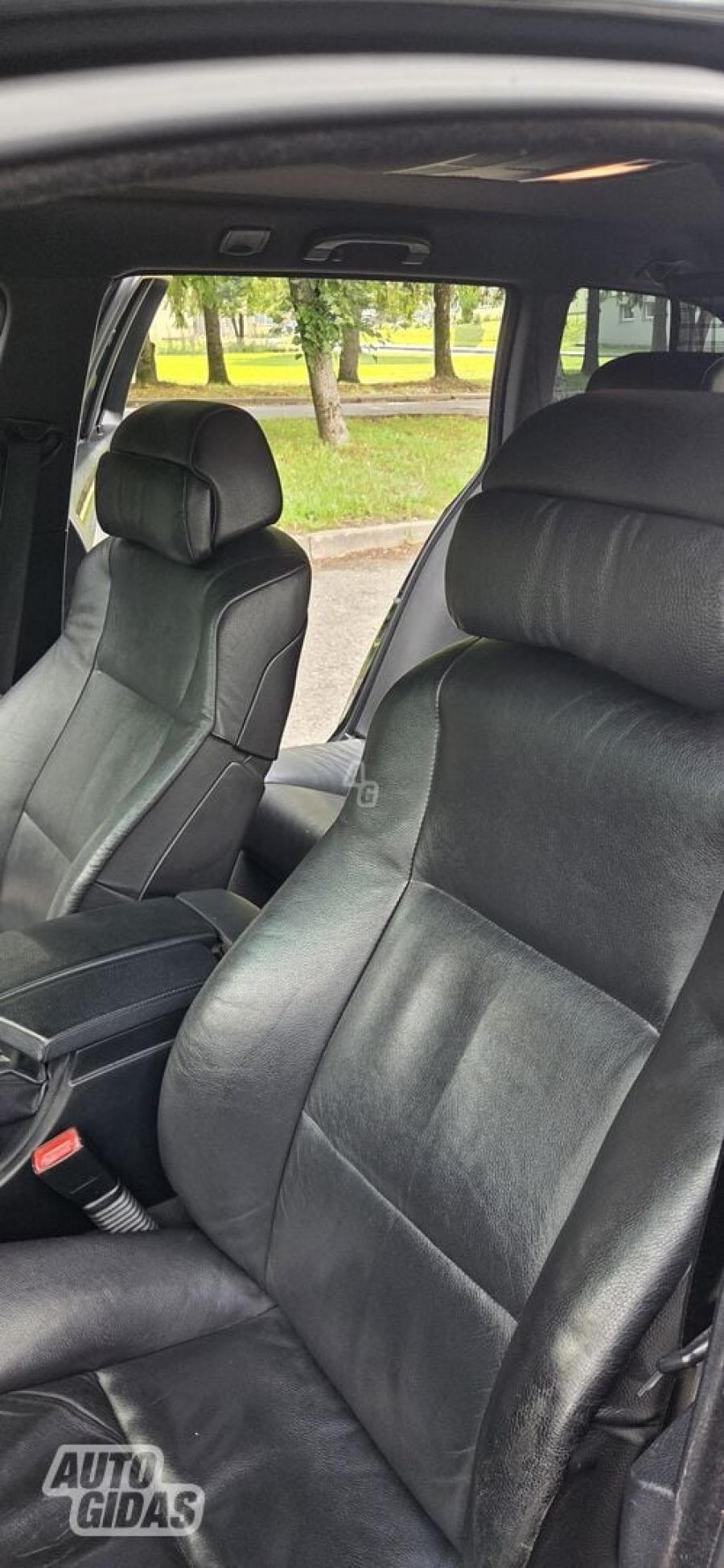 Melns BMW 525 2009 Šalčininkai, ar dzinēja tilpumu 3.00 L un nobraukumu 366 tūkst. km par 5000 €, foto 14 vietnē AUTOMOTO.COM.LV