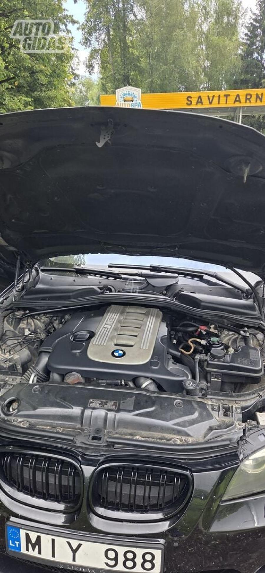 Melns BMW 525 2009 Šalčininkai, ar dzinēja tilpumu 3.00 L un nobraukumu 366 tūkst. km par 5000 €, foto 26 vietnē AUTOMOTO.COM.LV