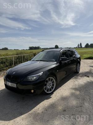 Black BMW 525 2009 in Riga, with an engine capacity of 3.00 L and mileage of 388 thousand km for 6150 €, photo 11 on AUTOMOTO.COM.LV
