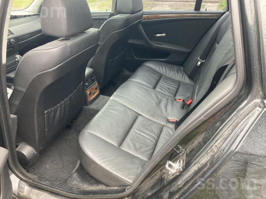 Melns BMW 525 2009 Rīga, ar dzinēja tilpumu 3.00 L un nobraukumu 305 tūkst. km par 3400 €, foto 6 vietnē AUTOMOTO.COM.LV