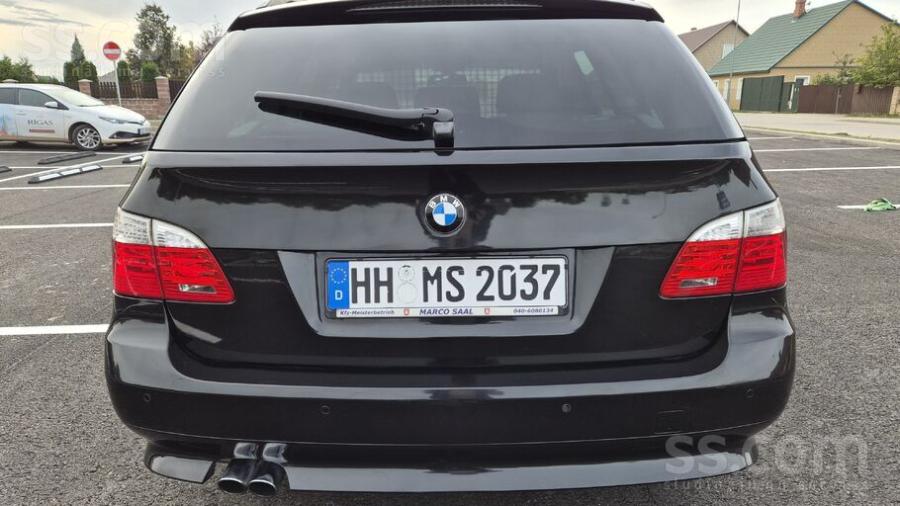 Melns BMW 525 2009 Daugavpils, ar dzinēja tilpumu 3.00 L un nobraukumu 261 tūkst. km par 4250 €, foto 10 vietnē AUTOMOTO.COM.LV