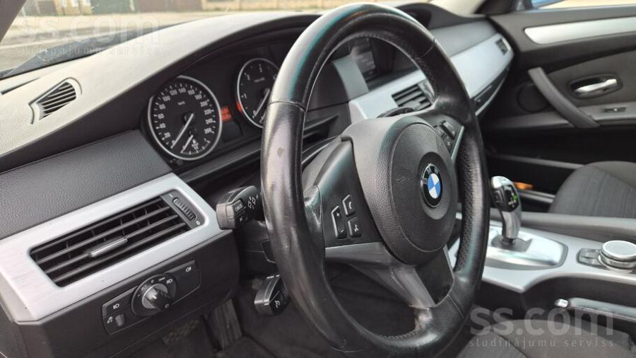 Melns BMW 525 2009 Daugavpils, ar dzinēja tilpumu 3.00 L un nobraukumu 261 tūkst. km par 4250 €, foto 11 vietnē AUTOMOTO.COM.LV