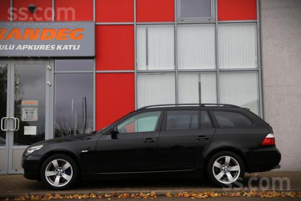 Melns BMW 525 2009 Rīga, ar dzinēja tilpumu 3.00 L un nobraukumu 305 tūkst. km par 3795 €, foto 3 vietnē AUTOMOTO.COM.LV