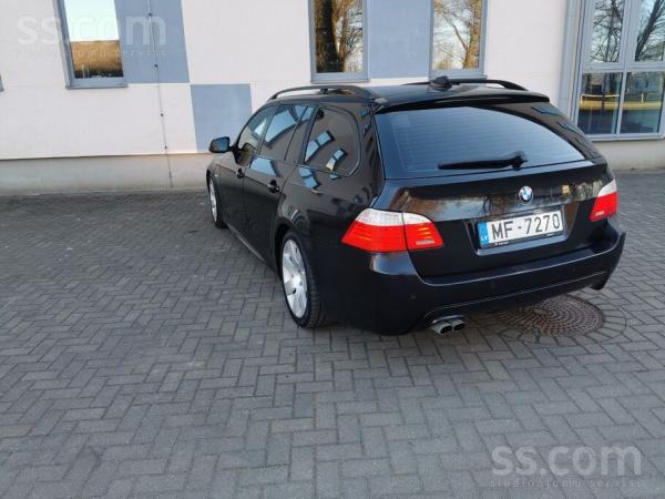 Black BMW 525 2010 in Aizkraukle, with an engine capacity of 3.00 L and mileage of 382 thousand km for 6560 €, photo 6 on AUTOMOTO.COM.LV