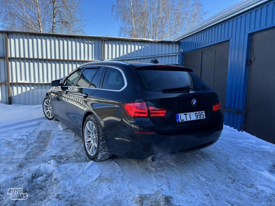 Black BMW 525 2010 in Kaunas, with an engine capacity of 3.00 L and mileage of 410 thousand km for 7000 €, photo 6 on AUTOMOTO.COM.LV