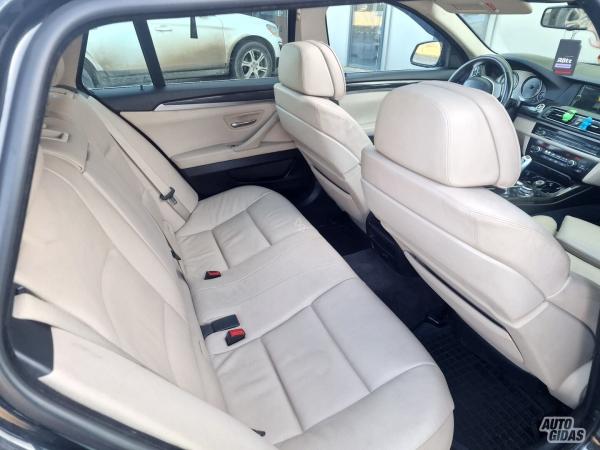 Black BMW 525 2010 in Kaunas, with an engine capacity of 3.00 L and mileage of 255 thousand km for 6950 €, photo 8 on AUTOMOTO.COM.LV