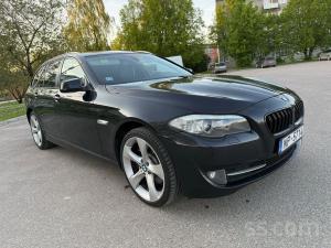 Черный БМВ 525 2010 в Балви, объемом двигателя 3.00 л и пробегом 279 тыс. км за 8290 €, фото 4 на AUTOMOTO.COM.LV